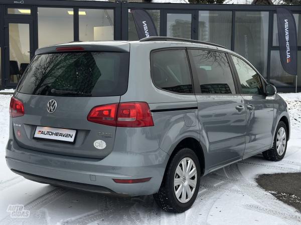 Zils Volkswagen Sharan 2011 Viļņa, ar dzinēja tilpumu 2.00 L un nobraukumu 278 tūkst. km par 5900 €, foto 6 vietnē AUTOMOTO.COM.LV