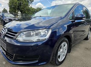Zils Volkswagen Sharan 2011 Marijampole, ar dzinēja tilpumu 1.39 L un nobraukumu 216 tūkst. km par 5650 €, foto  vietnē AUTOMOTO.COM.LV