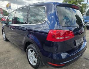 Zils Volkswagen Sharan 2011 Marijampole, ar dzinēja tilpumu 1.39 L un nobraukumu 216 tūkst. km par 5650 €, foto 4 vietnē AUTOMOTO.COM.LV