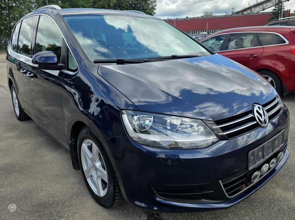 Zils Volkswagen Sharan 2011 Marijampole, ar dzinēja tilpumu 1.39 L un nobraukumu 216 tūkst. km par 5650 €, foto 6 vietnē AUTOMOTO.COM.LV