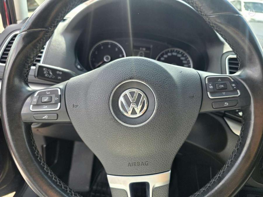 Zils Volkswagen Sharan 2011 Marijampole, ar dzinēja tilpumu 1.39 L un nobraukumu 216 tūkst. km par 5650 €, foto 14 vietnē AUTOMOTO.COM.LV