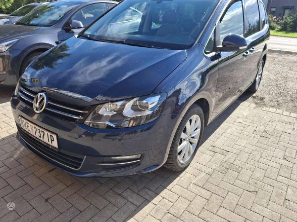 Blue Volkswagen Sharan 2011 in Kaunas, with an engine capacity of 2.00 L and mileage of 287 thousand km for 6450 €, photo 7 on AUTOMOTO.COM.LV
