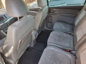 Blue Volkswagen Sharan 2011 in Kaunas, with an engine capacity of 2.00 L and mileage of 287 thousand km for 6450 €, photo 8 on AUTOMOTO.COM.LV