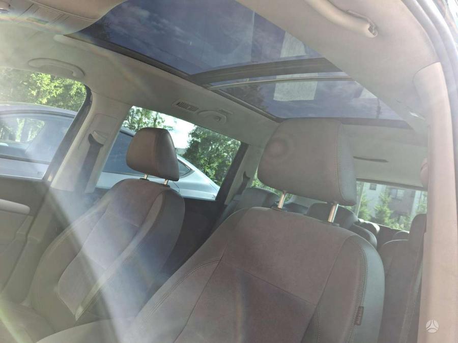 Blue Volkswagen Sharan 2011 in Kaunas, with an engine capacity of 2.00 L and mileage of 287 thousand km for 6450 €, photo 20 on AUTOMOTO.COM.LV