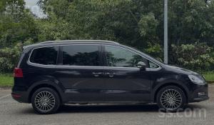 Zils Volkswagen Sharan 2011 Rīga, ar dzinēja tilpumu 2.00 L un nobraukumu 280 tūkst. km par 7700 €, foto 5 vietnē AUTOMOTO.COM.LV