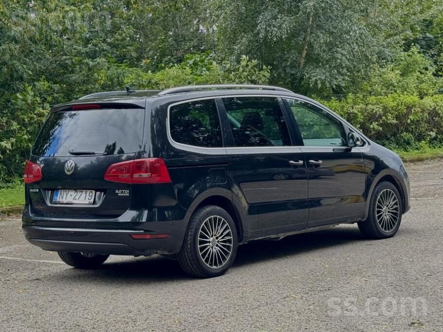 Zils Volkswagen Sharan 2011 Rīga, ar dzinēja tilpumu 2.00 L un nobraukumu 280 tūkst. km par 7700 €, foto 6 vietnē AUTOMOTO.COM.LV