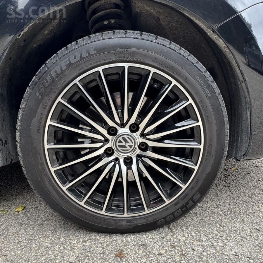 Zils Volkswagen Sharan 2011 Rīga, ar dzinēja tilpumu 2.00 L un nobraukumu 280 tūkst. km par 7700 €, foto 16 vietnē AUTOMOTO.COM.LV