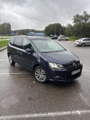Zils Volkswagen Sharan 2011 Alīta, ar dzinēja tilpumu 1.40 L un nobraukumu 214 tūkst. km par 7500 €, foto  vietnē AUTOMOTO.COM.LV