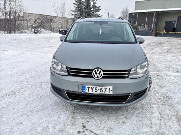 Zils Volkswagen Sharan 2012 Šauļi, ar dzinēja tilpumu 2.00 L un nobraukumu 475 tūkst. km par 6500 €, foto 3 vietnē AUTOMOTO.COM.LV