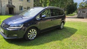 Zils Volkswagen Sharan 2012 Talsi, ar dzinēja tilpumu 2.00 L un nobraukumu 371 tūkst. km par 7000 €, foto  vietnē AUTOMOTO.COM.LV