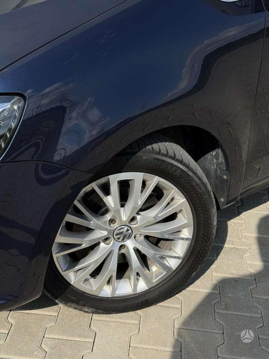 Синий Фольксваген Шаран 2012 в Вильнюс, объемом двигателя 1.97 л и пробегом 288 тыс. км за 7450 €, фото 9 на AUTOMOTO.COM.LV