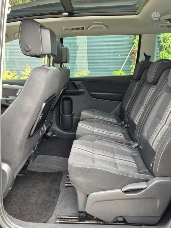 Blue Volkswagen Sharan 2012 in Vilnius, with an engine capacity of 1.97 L and mileage of 292 thousand km for 8500 €, photo 10 on AUTOMOTO.COM.LV