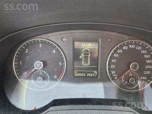 Blue Volkswagen Sharan 2012 in Riga, with an engine capacity of 2.00 L and mileage of 310 thousand km for 3000 €, photo 10 on AUTOMOTO.COM.LV