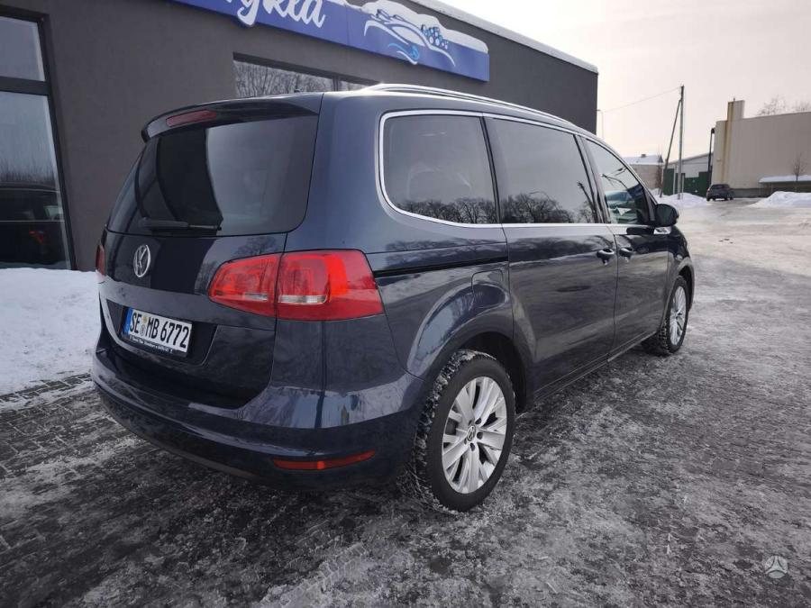 Zils Volkswagen Sharan 2013 Tauragė, ar dzinēja tilpumu 1.97 L un nobraukumu 264 tūkst. km par 9600 €, foto 2 vietnē AUTOMOTO.COM.LV