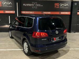 Blue Volkswagen Sharan 2014 in Kaunas, with an engine capacity of 1.97 L and mileage of 289 thousand km for 8999 €, photo 3 on AUTOMOTO.COM.LV