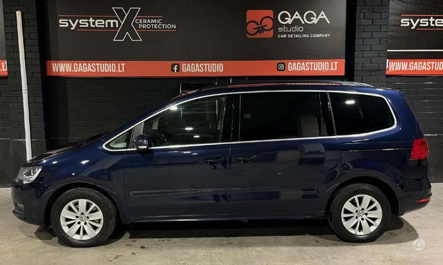 Blue Volkswagen Sharan 2014 in Kaunas, with an engine capacity of 1.97 L and mileage of 289 thousand km for 8999 €, photo 5 on AUTOMOTO.COM.LV