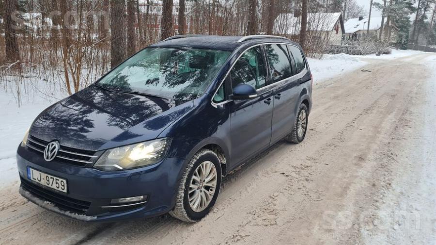 Zils Volkswagen Sharan 2014 Rīga, ar dzinēja tilpumu 2.00 L un nobraukumu 234 tūkst. km par 7200 €, foto 2 vietnē AUTOMOTO.COM.LV