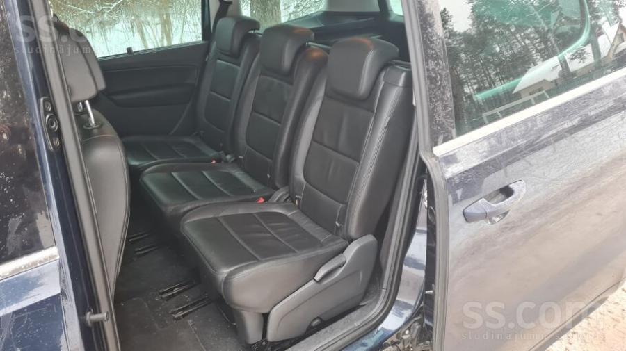 Zils Volkswagen Sharan 2014 Rīga, ar dzinēja tilpumu 2.00 L un nobraukumu 234 tūkst. km par 7200 €, foto 7 vietnē AUTOMOTO.COM.LV