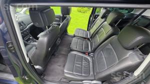 Zils Volkswagen Sharan 2014 Rīga, ar dzinēja tilpumu 2.00 L un nobraukumu 308 tūkst. km par 9500 €, foto 11 vietnē AUTOMOTO.COM.LV