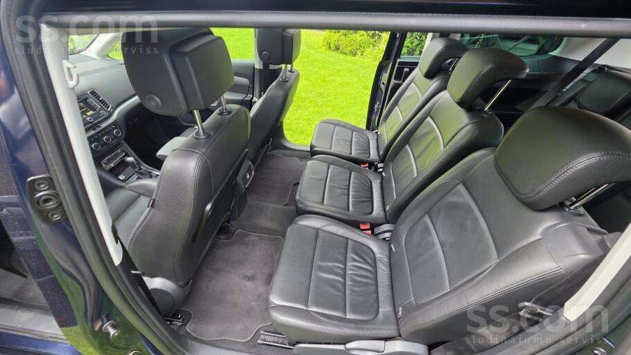 Zils Volkswagen Sharan 2014 Rīga, ar dzinēja tilpumu 2.00 L un nobraukumu 308 tūkst. km par 9500 €, foto 11 vietnē AUTOMOTO.COM.LV