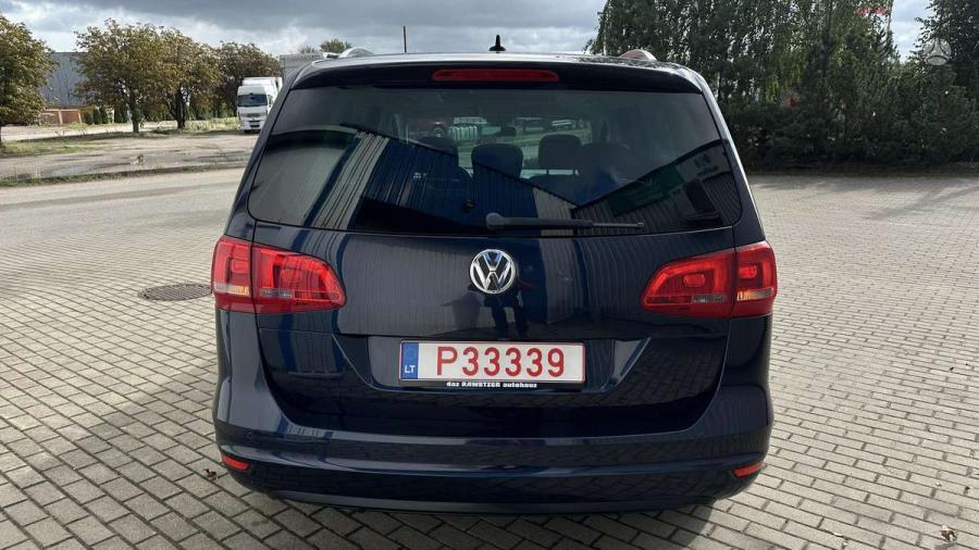 Zils Volkswagen Sharan 2014 Marijampole, ar dzinēja tilpumu 1.97 L un nobraukumu 266 tūkst. km par 9500 €, foto 9 vietnē AUTOMOTO.COM.LV