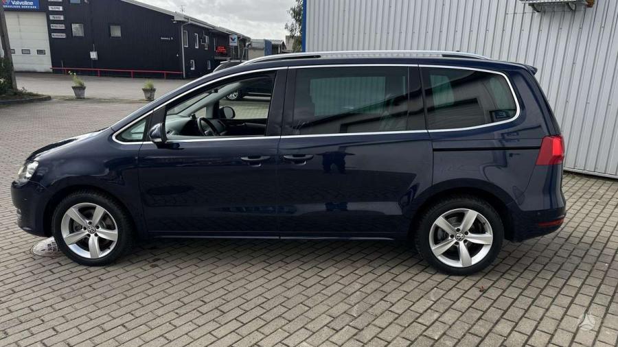Zils Volkswagen Sharan 2014 Marijampole, ar dzinēja tilpumu 1.97 L un nobraukumu 266 tūkst. km par 9500 €, foto 11 vietnē AUTOMOTO.COM.LV