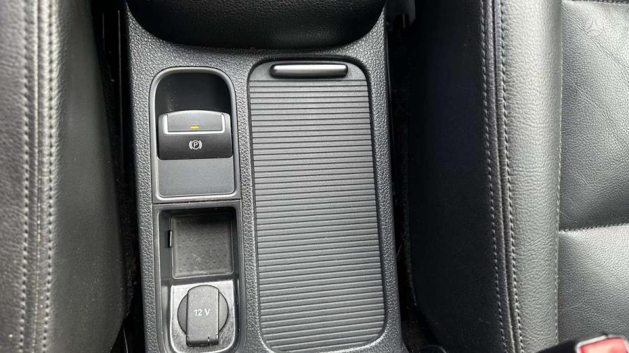 Zils Volkswagen Sharan 2014 Marijampole, ar dzinēja tilpumu 1.97 L un nobraukumu 266 tūkst. km par 9500 €, foto 23 vietnē AUTOMOTO.COM.LV