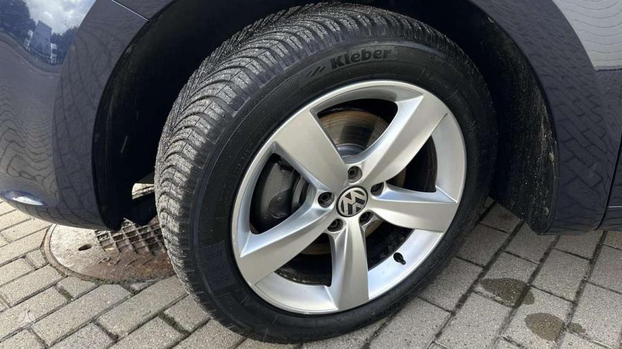Zils Volkswagen Sharan 2014 Marijampole, ar dzinēja tilpumu 1.97 L un nobraukumu 266 tūkst. km par 9500 €, foto 29 vietnē AUTOMOTO.COM.LV