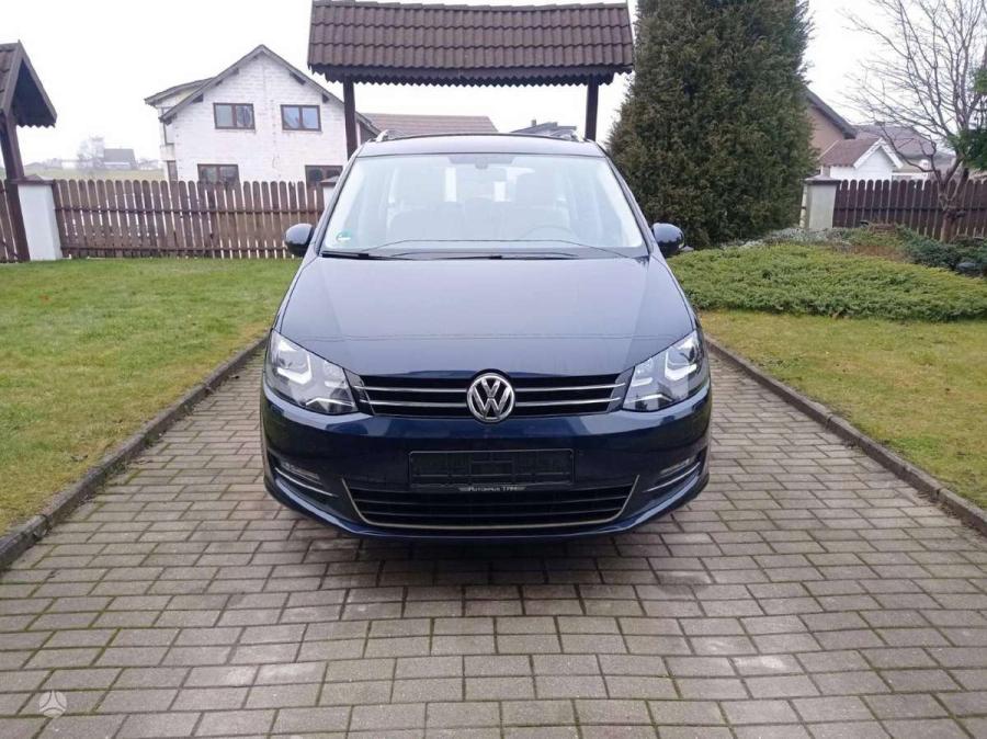 Zils Volkswagen Sharan 2015 Šauļi, ar dzinēja tilpumu 2.00 L un nobraukumu 243 tūkst. km par 10600 €, foto 2 vietnē AUTOMOTO.COM.LV