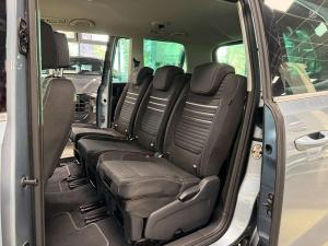 Zils Volkswagen Sharan 2015 Klaipėda, ar dzinēja tilpumu 1.97 L un nobraukumu 217 tūkst. km par 11900 €, foto 17 vietnē AUTOMOTO.COM.LV