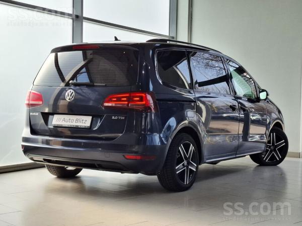 Zils Volkswagen Sharan 2016 Rīga, ar dzinēja tilpumu 2.00 L un nobraukumu 245 tūkst. km par 10900 €, foto 2 vietnē AUTOMOTO.COM.LV