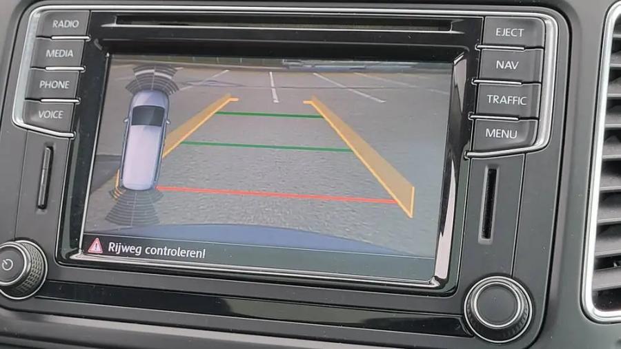 Zils Volkswagen Sharan 2016 Rīga, ar dzinēja tilpumu 1.40 L un nobraukumu 233 tūkst. km par 11500 €, foto 12 vietnē AUTOMOTO.COM.LV