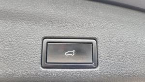 Zils Volkswagen Sharan 2016 Rīga, ar dzinēja tilpumu 1.40 L un nobraukumu 233 tūkst. km par 11500 €, foto 23 vietnē AUTOMOTO.COM.LV