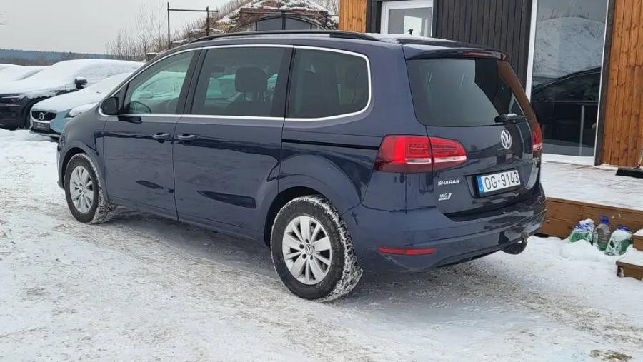 Zils Volkswagen Sharan 2016 Rīga, ar dzinēja tilpumu 1.40 L un nobraukumu 233 tūkst. km par 11500 €, foto 28 vietnē AUTOMOTO.COM.LV