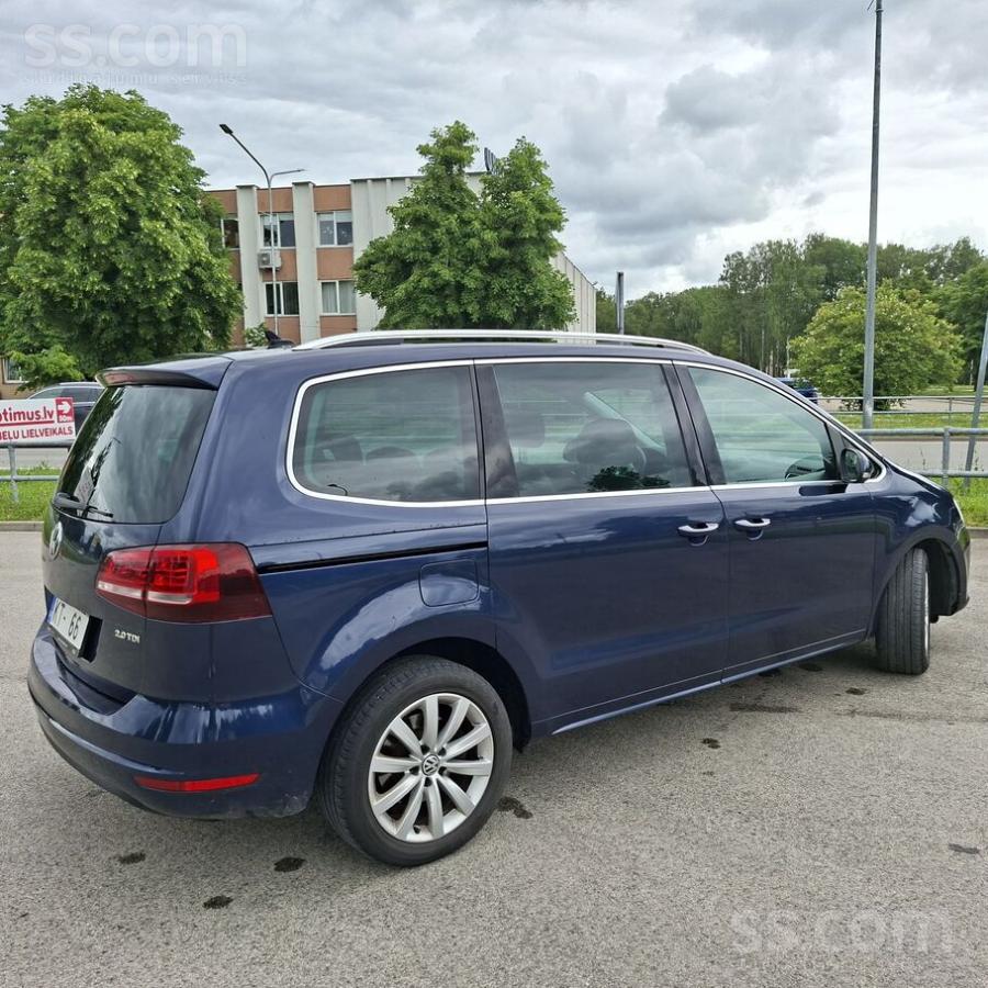 Zils Volkswagen Sharan 2016 Aizkraukle, ar dzinēja tilpumu 2.00 L un nobraukumu 255 tūkst. km par 12000 €, foto 4 vietnē AUTOMOTO.COM.LV