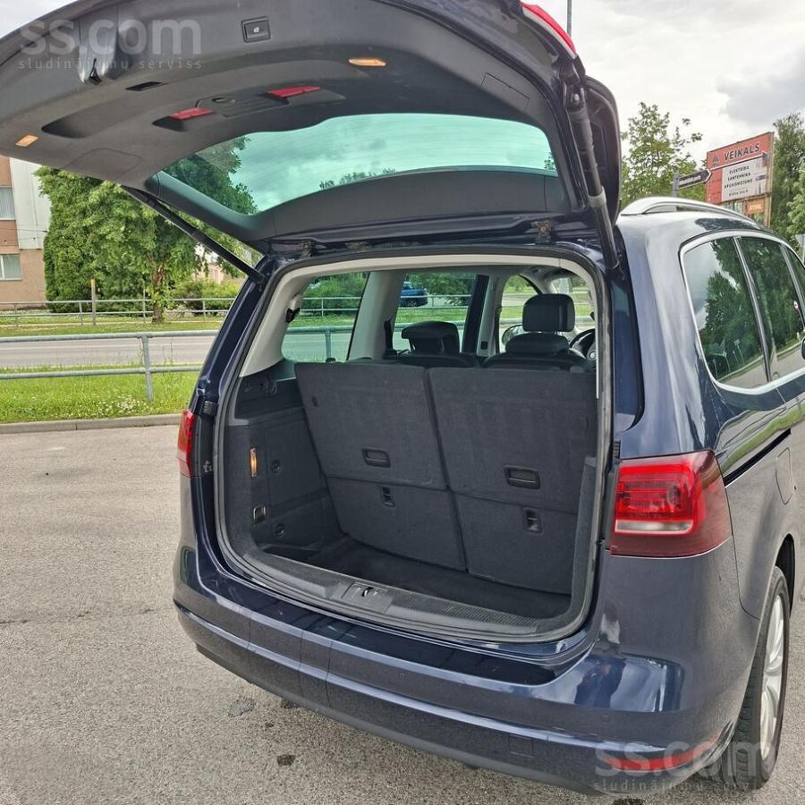 Zils Volkswagen Sharan 2016 Aizkraukle, ar dzinēja tilpumu 2.00 L un nobraukumu 255 tūkst. km par 12000 €, foto 5 vietnē AUTOMOTO.COM.LV