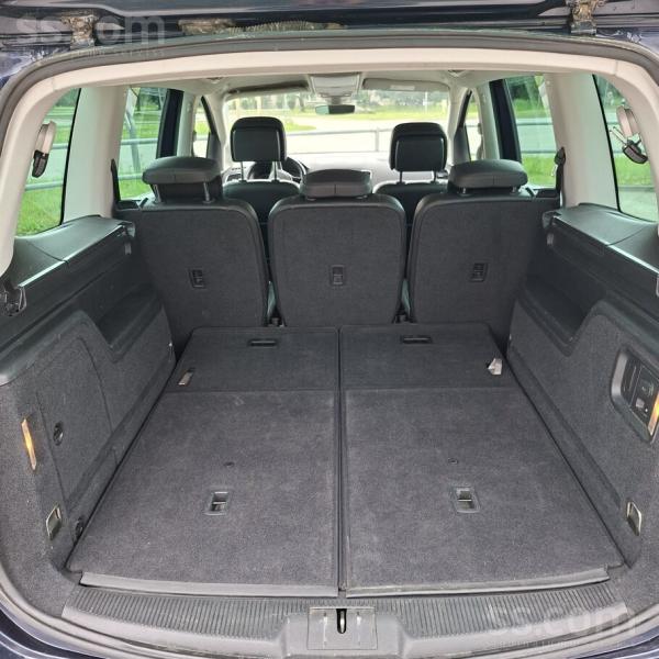 Zils Volkswagen Sharan 2016 Aizkraukle, ar dzinēja tilpumu 2.00 L un nobraukumu 255 tūkst. km par 12000 €, foto 7 vietnē AUTOMOTO.COM.LV