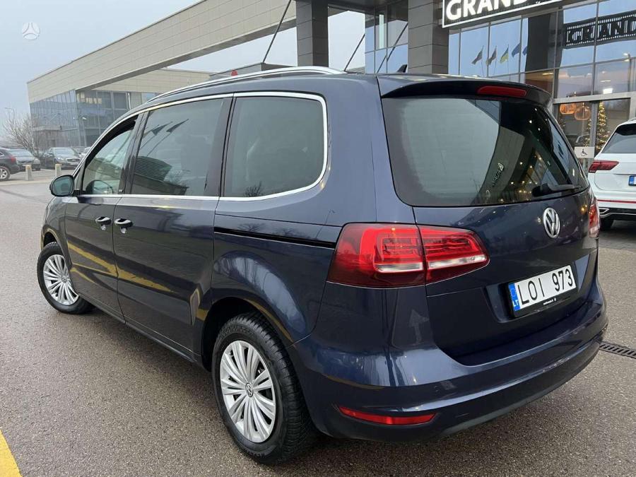 Zils Volkswagen Sharan 2017 Viļņa, ar dzinēja tilpumu 1.97 L un nobraukumu 350 tūkst. km par 8800 €, foto 8 vietnē AUTOMOTO.COM.LV