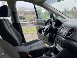Zils Volkswagen Sharan 2017 Viļņa, ar dzinēja tilpumu 1.97 L un nobraukumu 350 tūkst. km par 8800 €, foto 28 vietnē AUTOMOTO.COM.LV