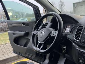 Zils Volkswagen Sharan 2017 Viļņa, ar dzinēja tilpumu 1.97 L un nobraukumu 350 tūkst. km par 8800 €, foto 30 vietnē AUTOMOTO.COM.LV