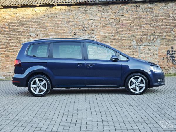 Zils Volkswagen Sharan 2017 Viļņa, ar dzinēja tilpumu 2.00 L un nobraukumu 299 tūkst. km par 9600 €, foto 6 vietnē AUTOMOTO.COM.LV