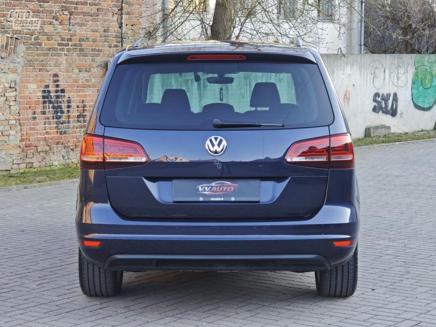 Zils Volkswagen Sharan 2017 Viļņa, ar dzinēja tilpumu 2.00 L un nobraukumu 299 tūkst. km par 9600 €, foto 8 vietnē AUTOMOTO.COM.LV