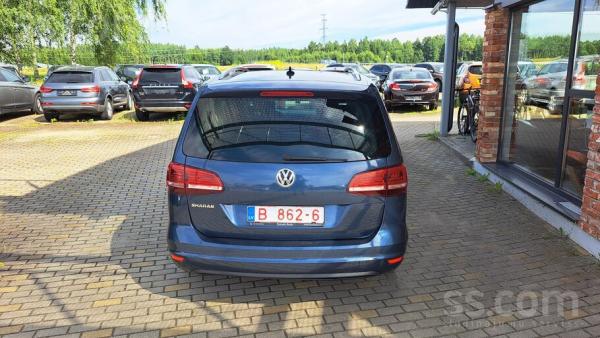 Zils Volkswagen Sharan 2017 Jelgava, ar dzinēja tilpumu 2.00 L un nobraukumu 306 tūkst. km par 14400 €, foto 6 vietnē AUTOMOTO.COM.LV