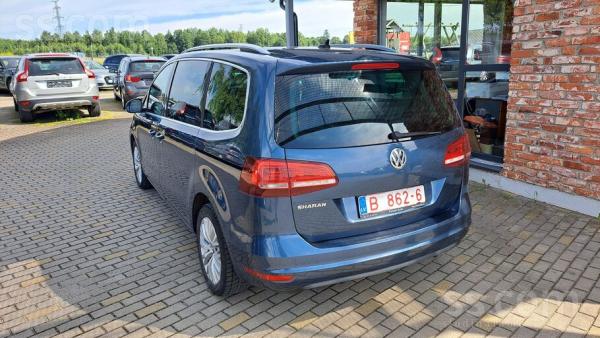 Zils Volkswagen Sharan 2017 Jelgava, ar dzinēja tilpumu 2.00 L un nobraukumu 306 tūkst. km par 14400 €, foto 7 vietnē AUTOMOTO.COM.LV