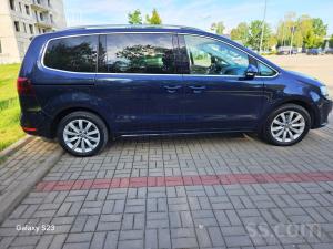 Zils Volkswagen Sharan 2017 Jelgava, ar dzinēja tilpumu 2.00 L un nobraukumu 273 tūkst. km par 14500 €, foto 8 vietnē AUTOMOTO.COM.LV