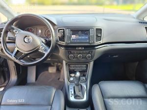 Zils Volkswagen Sharan 2017 Jelgava, ar dzinēja tilpumu 2.00 L un nobraukumu 273 tūkst. km par 14500 €, foto 15 vietnē AUTOMOTO.COM.LV