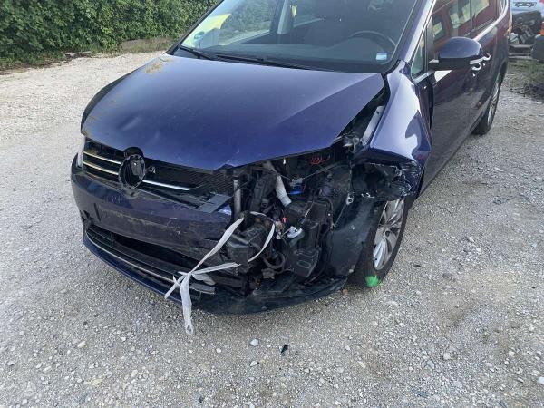 Zils Volkswagen Sharan 2018 Utena, ar dzinēja tilpumu 1.97 L un nobraukumu 190 tūkst. km par 8300 €, foto 1 vietnē AUTOMOTO.COM.LV