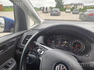 Синий Фольксваген Шаран 2018 в Рига, объемом двигателя 2.00 л и пробегом 157 тыс. км за 21900 €, фото 9 на AUTOMOTO.COM.LV