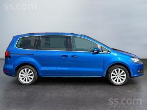 Zils Volkswagen Sharan 2018 Rīga, ar dzinēja tilpumu 2.00 L un nobraukumu 158 tūkst. km par 18400 €, foto 6 vietnē AUTOMOTO.COM.LV