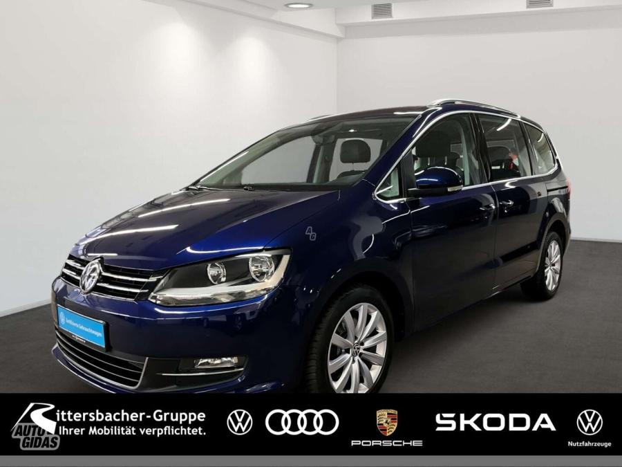 Blue Volkswagen Sharan 2020 in Kaunas, with an engine capacity of 0.00 L and mileage of 93 thousand km for 28426 €, photo 1 on AUTOMOTO.COM.LV